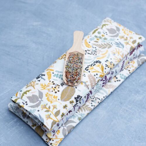 Simple sewing tutorial for a soothing lavender eye pillow